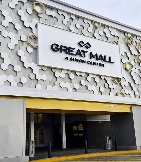 mall massive outlet california ftr