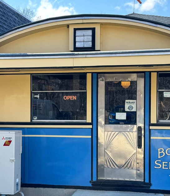massachusetts eggs diner benedict ftr