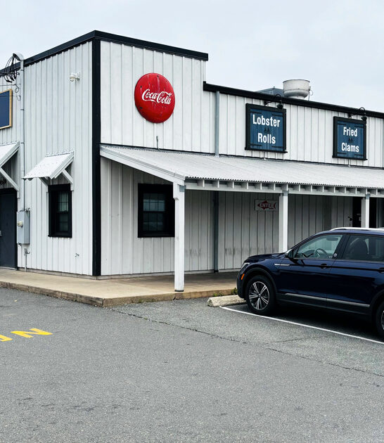 massachusetts unassuming restaurants seafood ftr