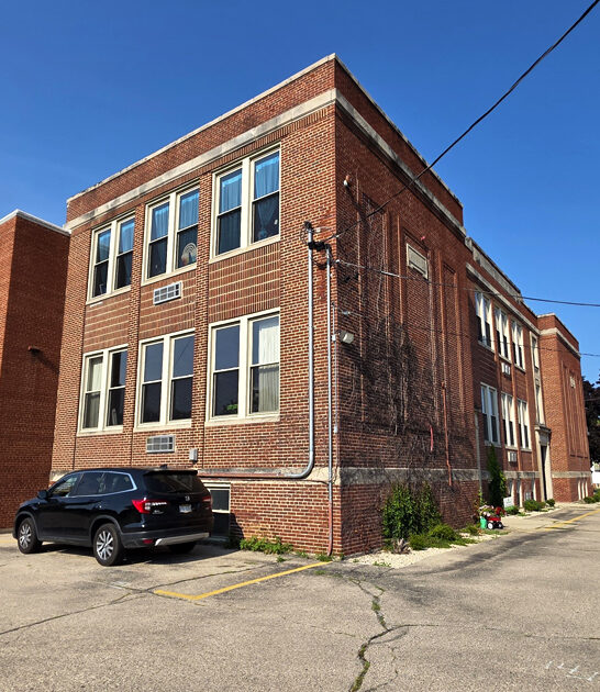 massive antique wisconsin treasures ftr