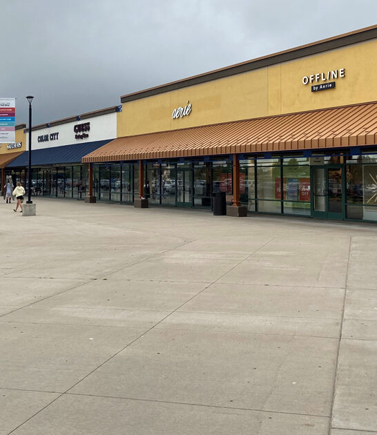 massive outlet mall minnesota ftr