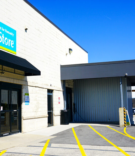 massive thrift wisconsin furniture ftr