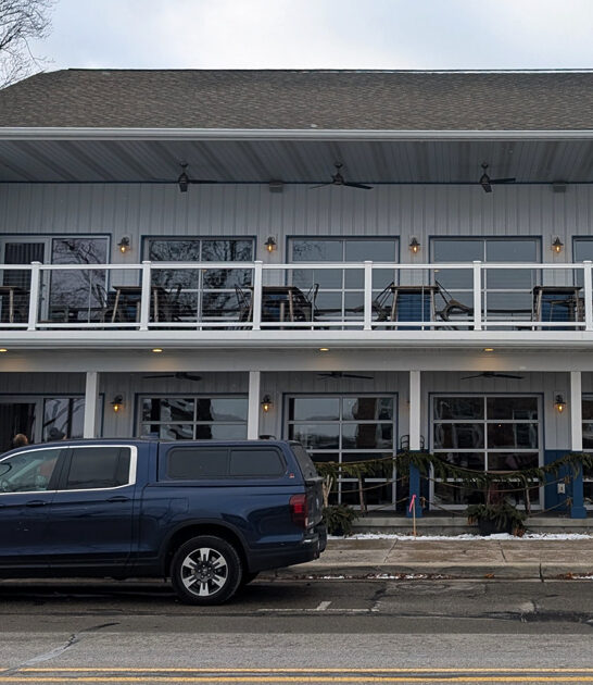 michigan fried perch restaurant ftr