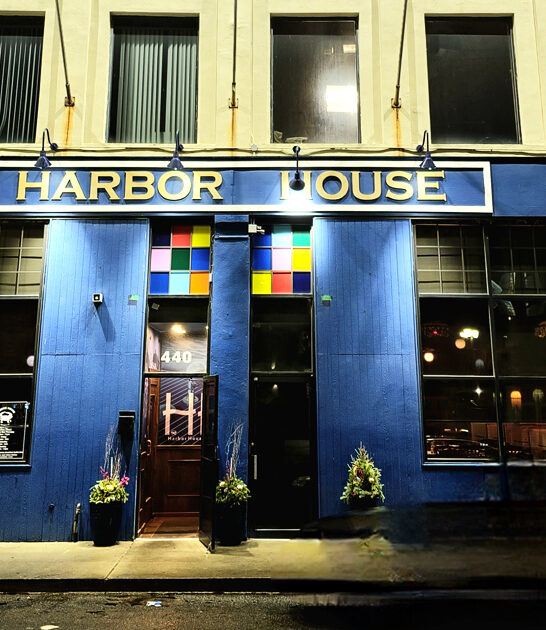 michigan seafood restaurants legendary ftr