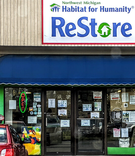 michigan secondhand shop wardrobe ftr