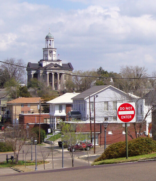 mississippi postcard worthy towns ftr