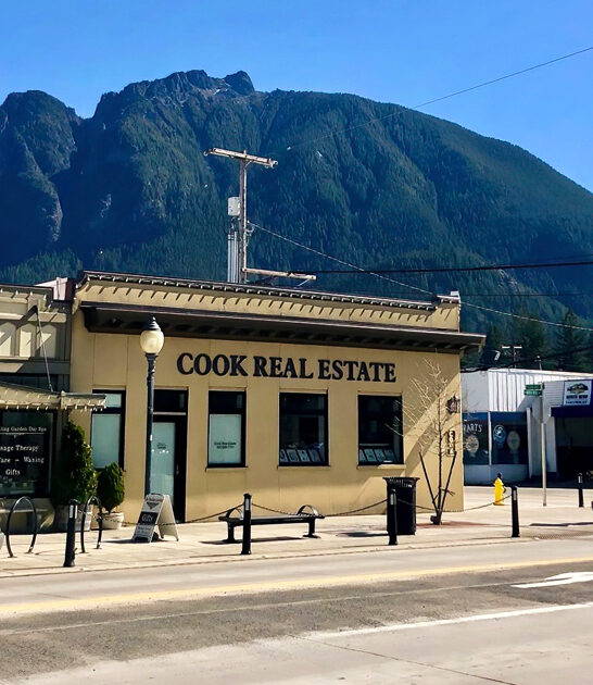 mountain towns washington life ftr