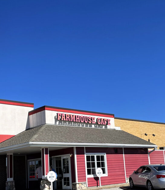 nebraska cafe cinnamon roll ftr