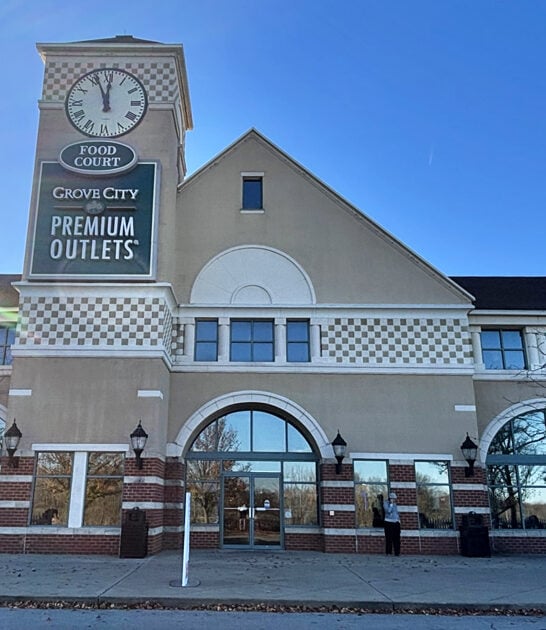 outlet mall pennsylvania enormous ftr