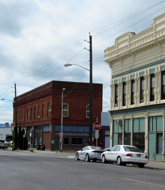 overlooked small town oregon ftr