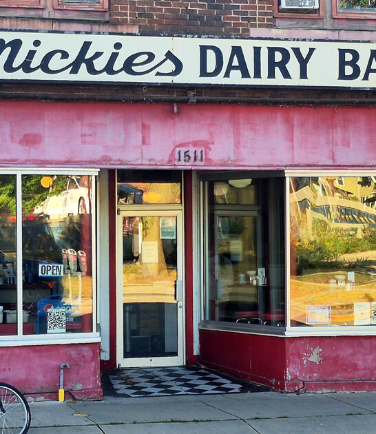 pancakes legendary restaurant wisconsin FTR