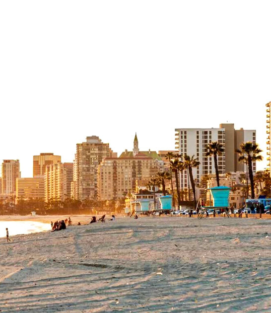 peaceful coastal city california ftr