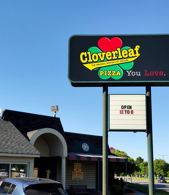 pizza luscious michigan restaurant ftr