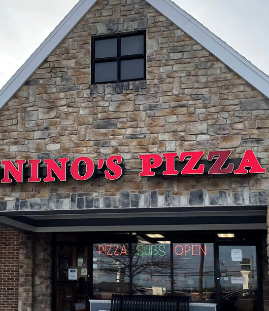 pizza pennsylvania unpretentious pizzeria ftr