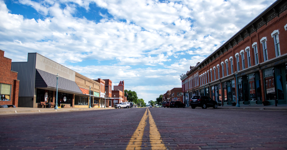 10 Postcard-Worthy Towns In Nebraska That Are Perfect For A Scenic ...