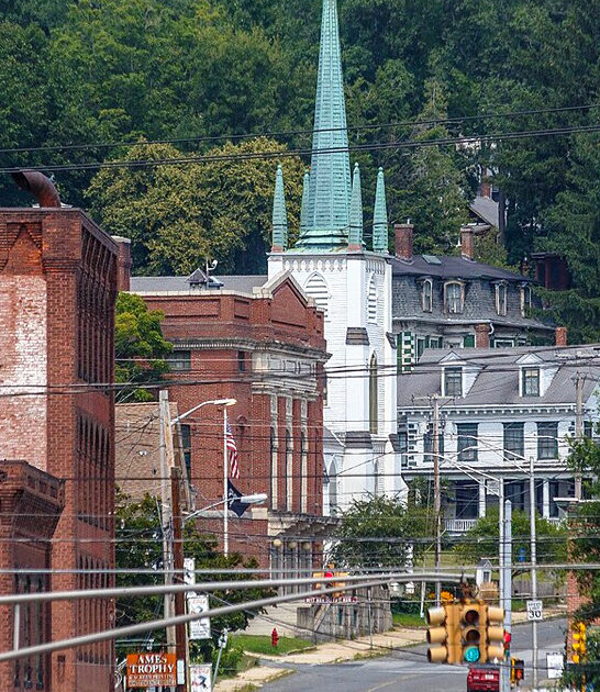 quiet towns massachusetts affordable ftr