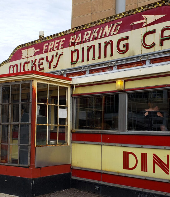 restaurant whipping sandwiches minnesota ftr