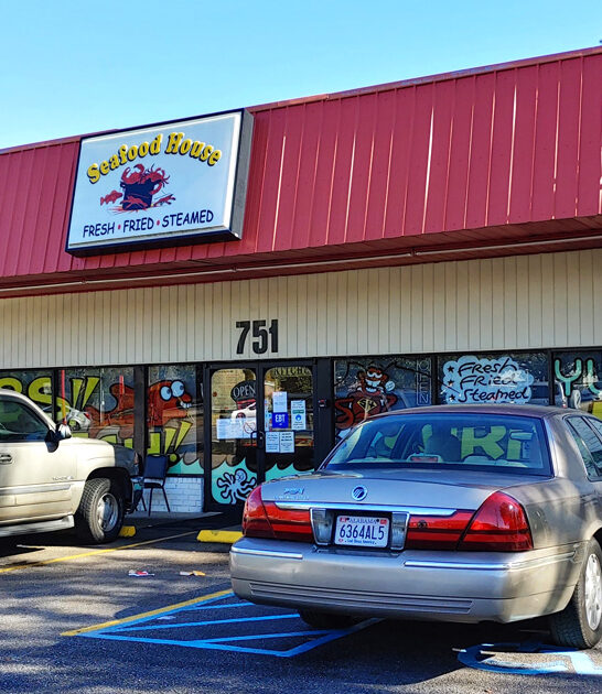restaurants alabama seafood unassuming ftr
