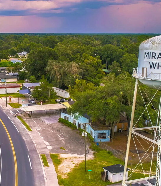 retire happy florida town ftr