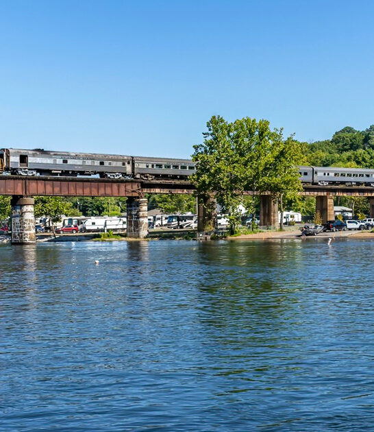 scenic train ride missouri ftr
