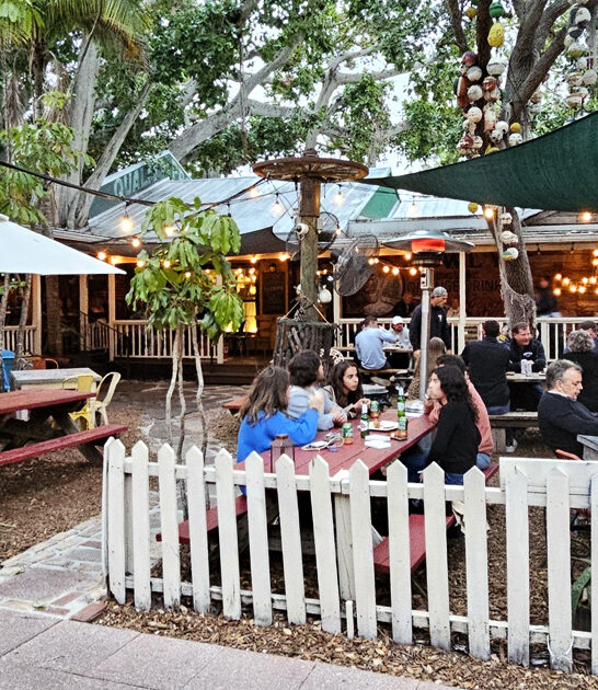 seafood joint florida life ftr
