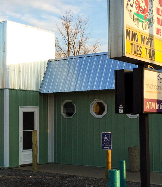 seafood restaurants trip michigan ftr