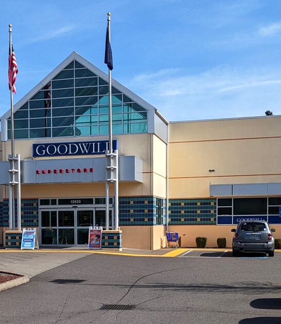 secondhand oregon wardrobe new ftr