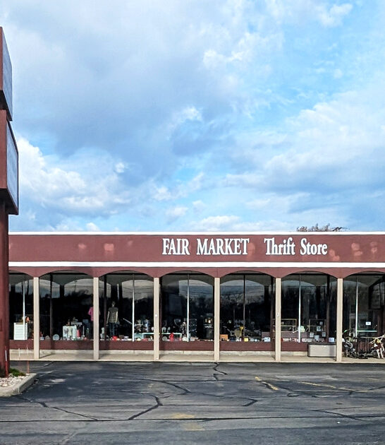 secondhand shops wisconsin treasures ftr