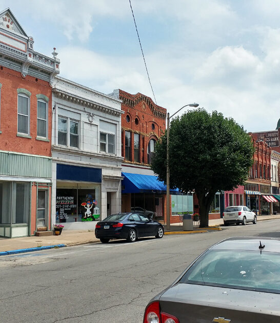 slow life towns iowa ftr