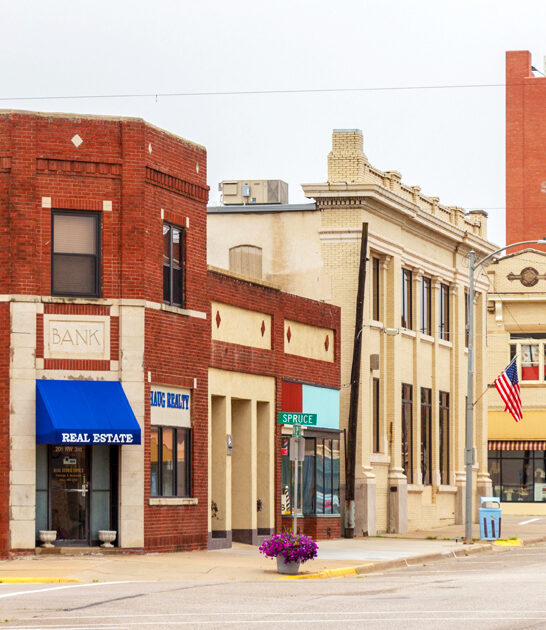 slow relaxing towns kansas ftr