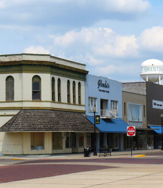 slow towns missouri life ftr
