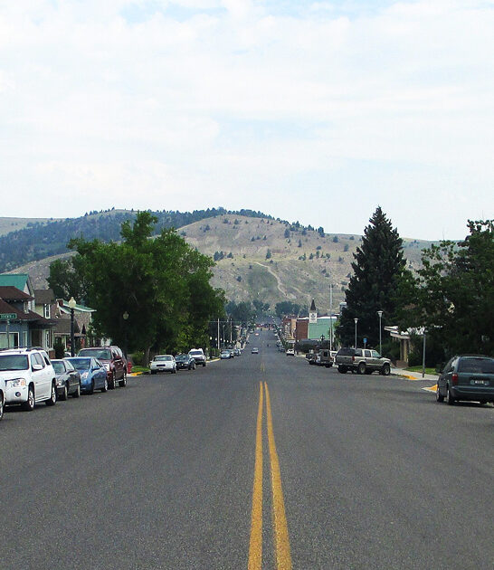 small quiet towns montana ftr