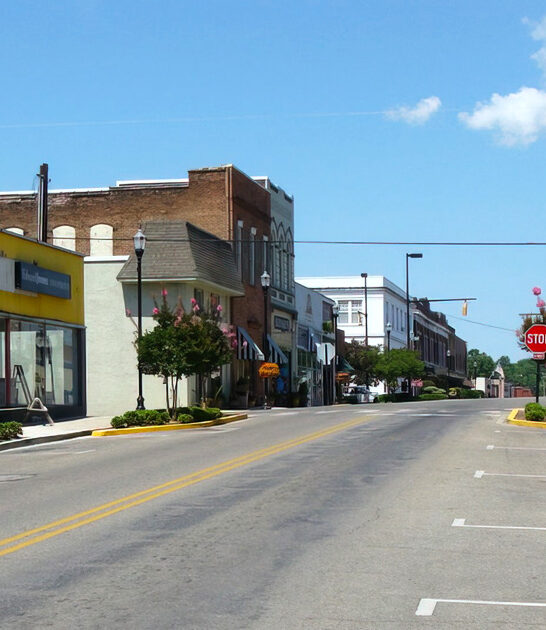 small towns alabama comfortable FTR