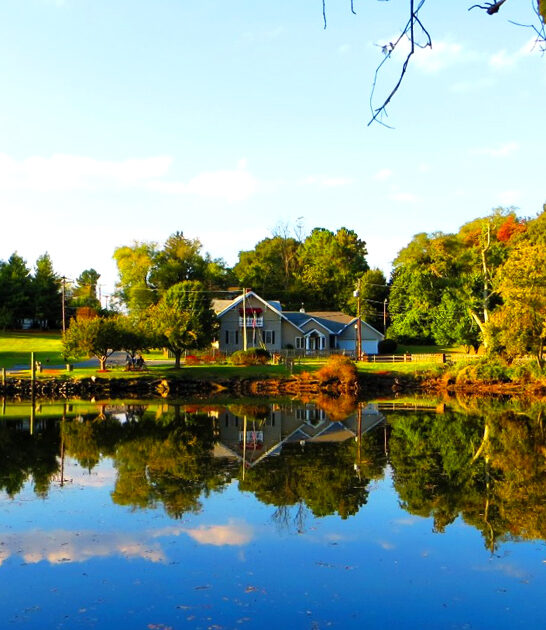 small towns delaware hallmark FTR