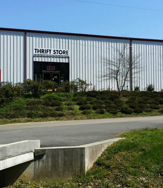 store enormous thrift tennessee ftr