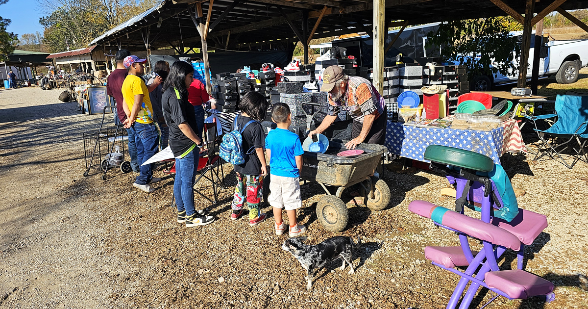 8 Enormous Swap Meets In Mississippi Where Your Treasure-Hunting Dreams ...