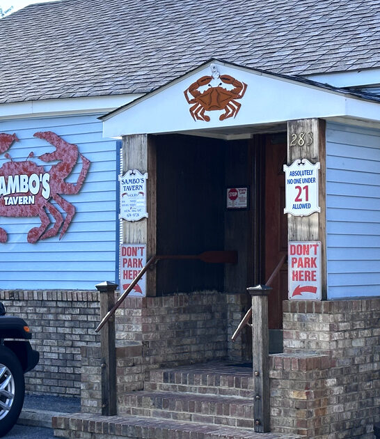 tavern delaware locals crabs ftr