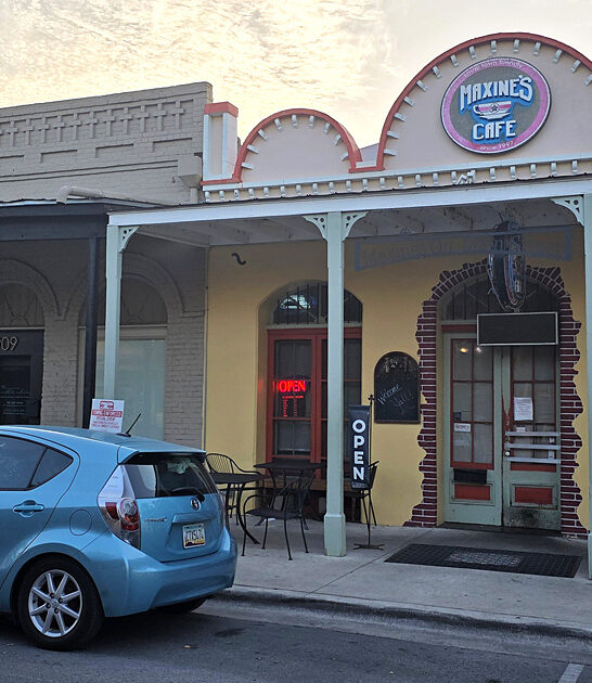 texas cafe chicken waffles ftr