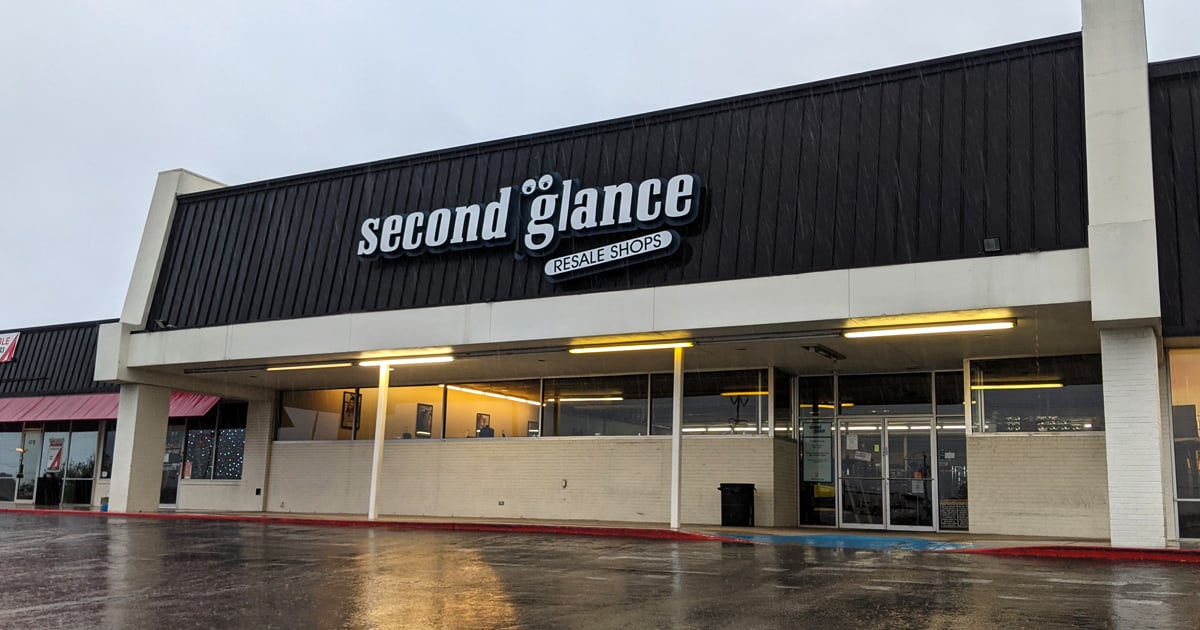 The Massive Thrift Store In Texas Where You Can Fill A Whole Cart For $37