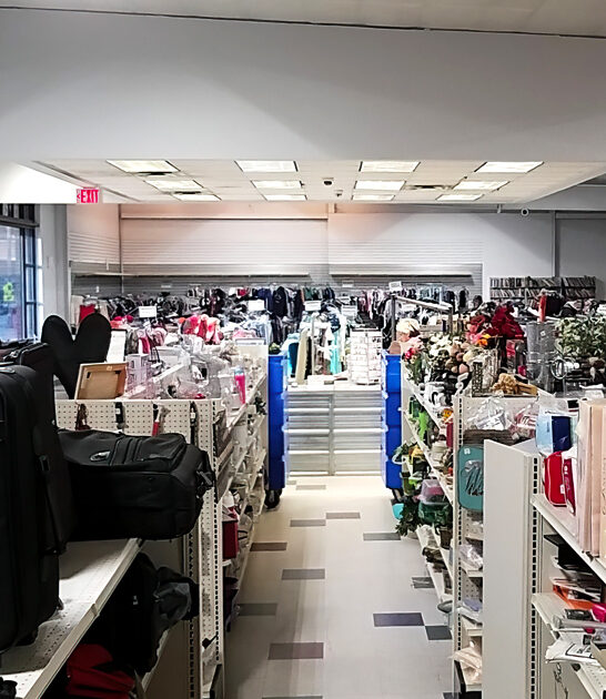 thrift store gigantic nebraska FTR