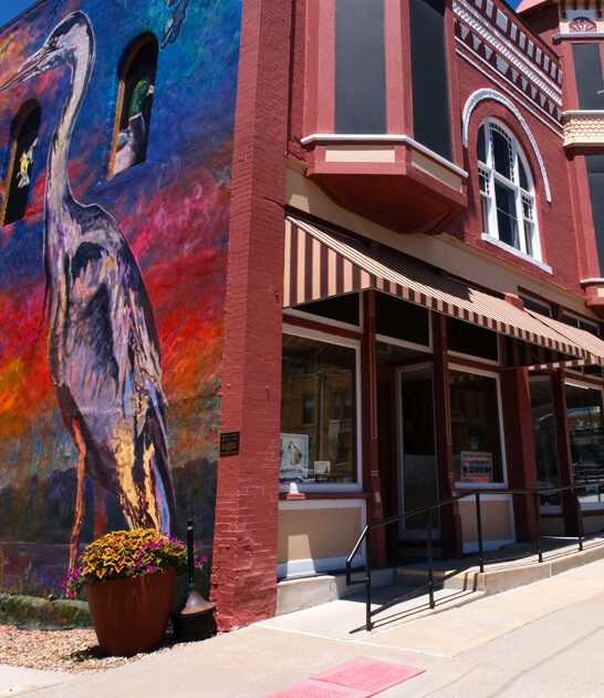 tiny towns iowa love ftr