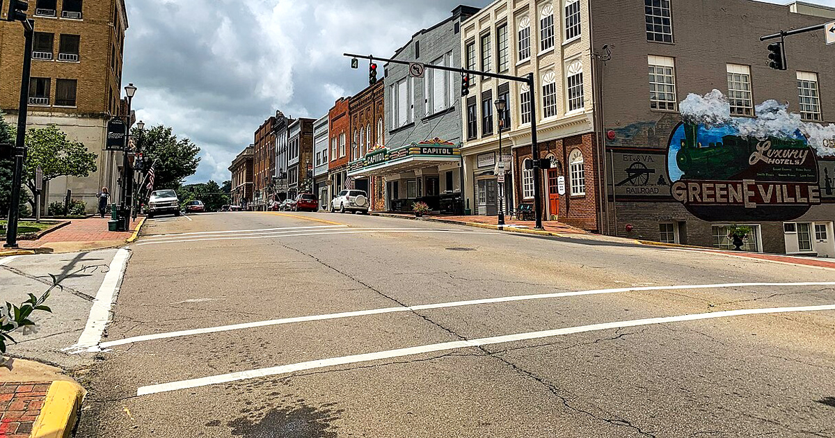 11 Slow-Paced Towns In Tennessee Where Life Is Simple, Quiet, And ...