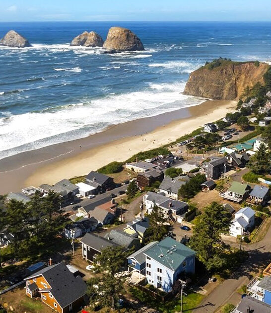 towns oregon peaceful beach ftr