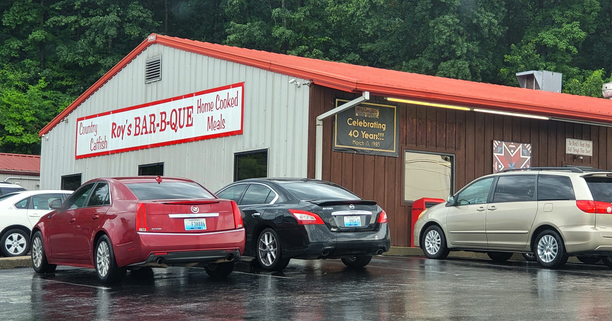 The Unassuming BBQ Joint In Kentucky Locals Swear Has The State's Best ...