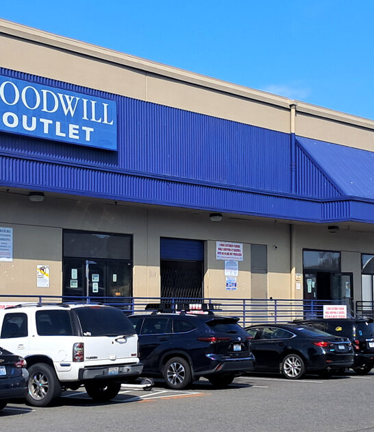 underrated store washington bargains FTR