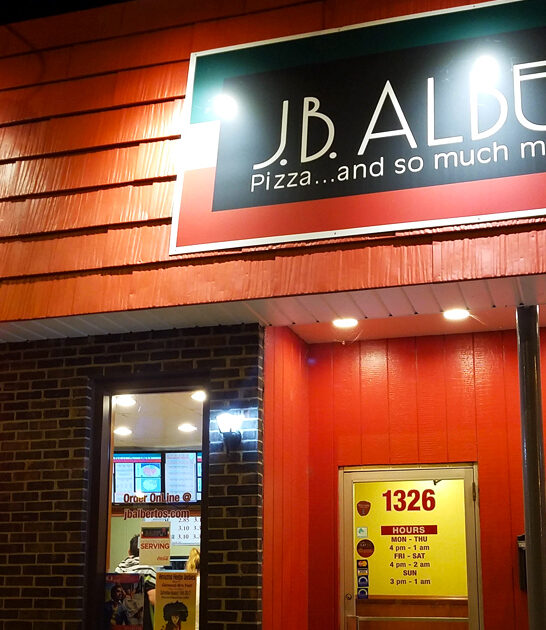 unfussy illinois pizza joint ftr