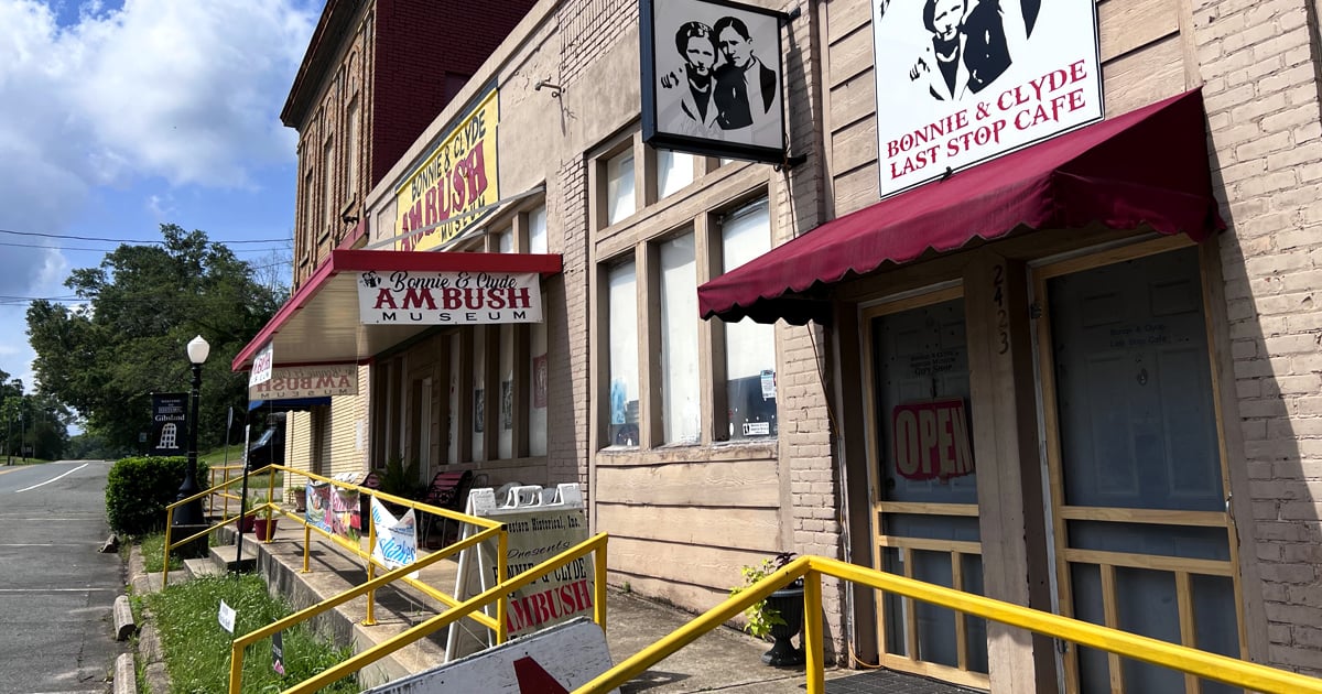 People Drive From All Over Louisiana To See This Bizarre Outlaw Museum