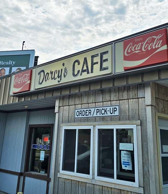 unpretentious north dakota diner ftr