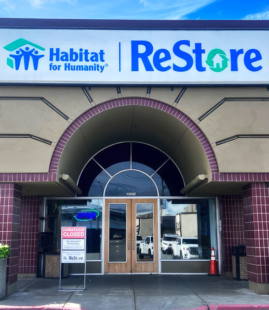 vintage treasures alaska thrift ftr