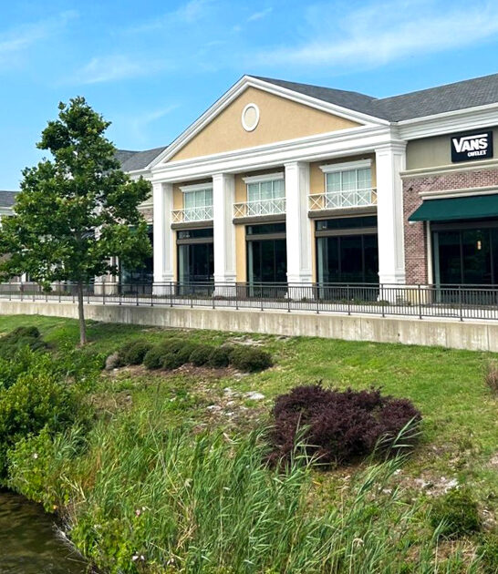 virginia mall gigantic outlet ftr